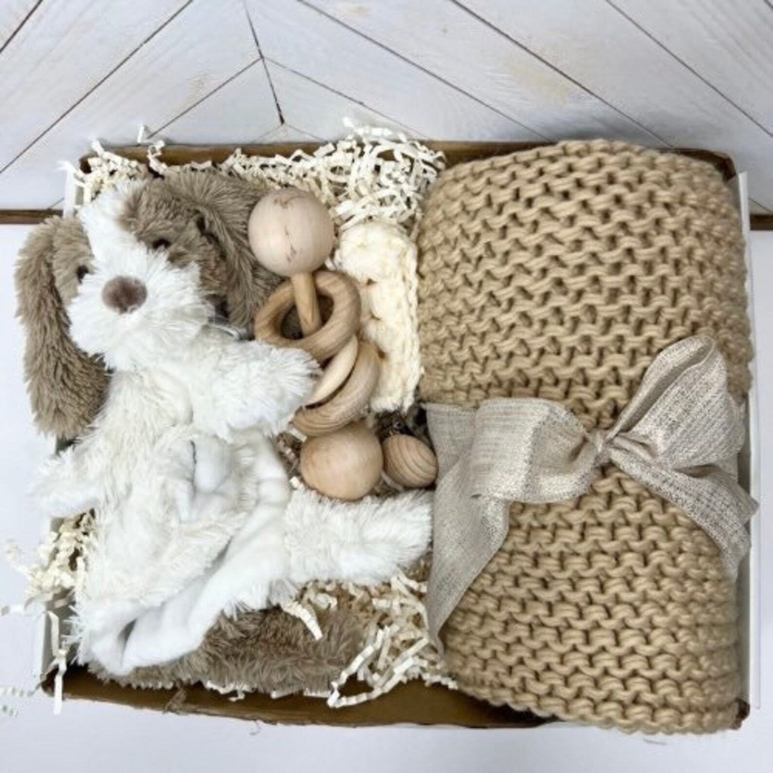 Baby Gift Set Neutral Gift Box Baby Gift Set Baby Shower - Etsy