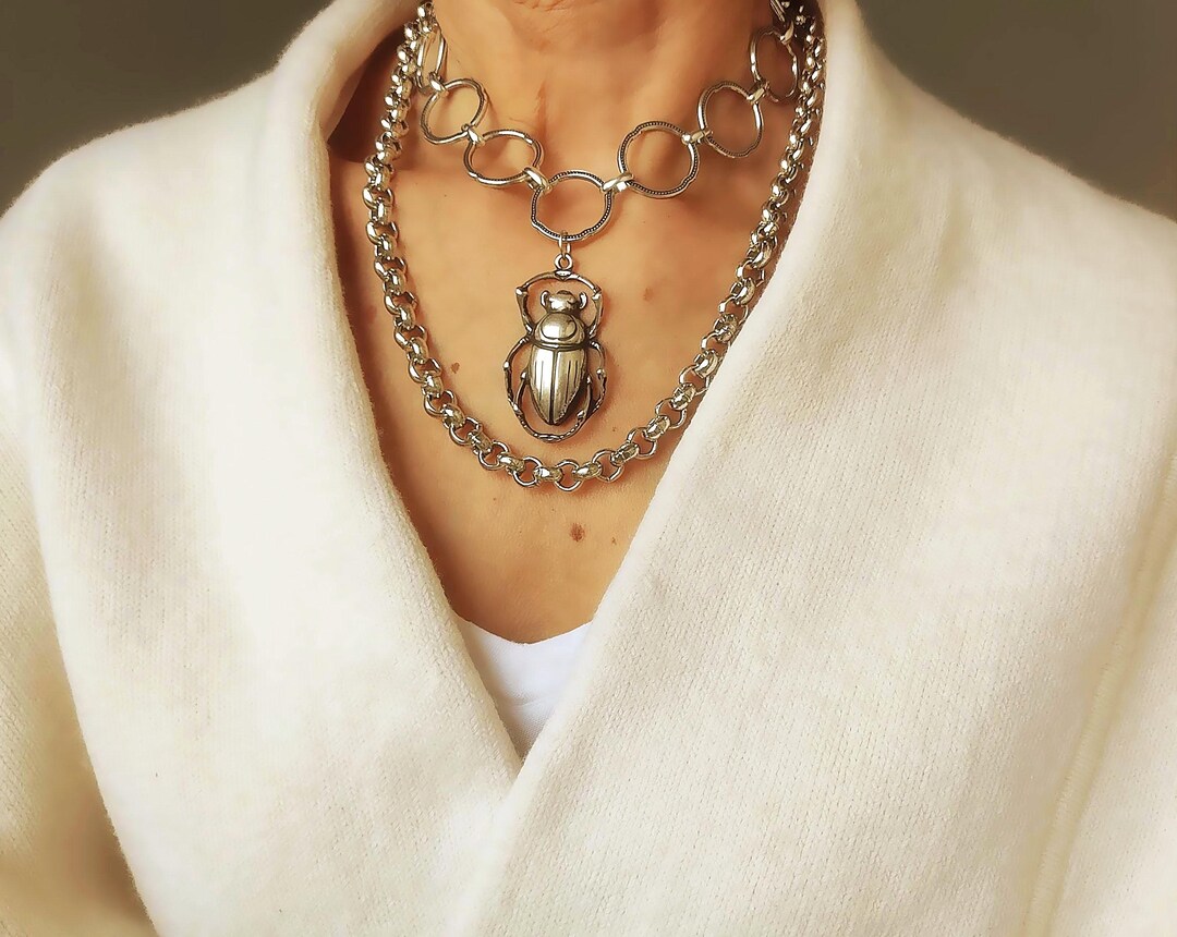 Edgy Silver Beetle Large Circle Chain Choker Necklace, Natural Kingdom ...