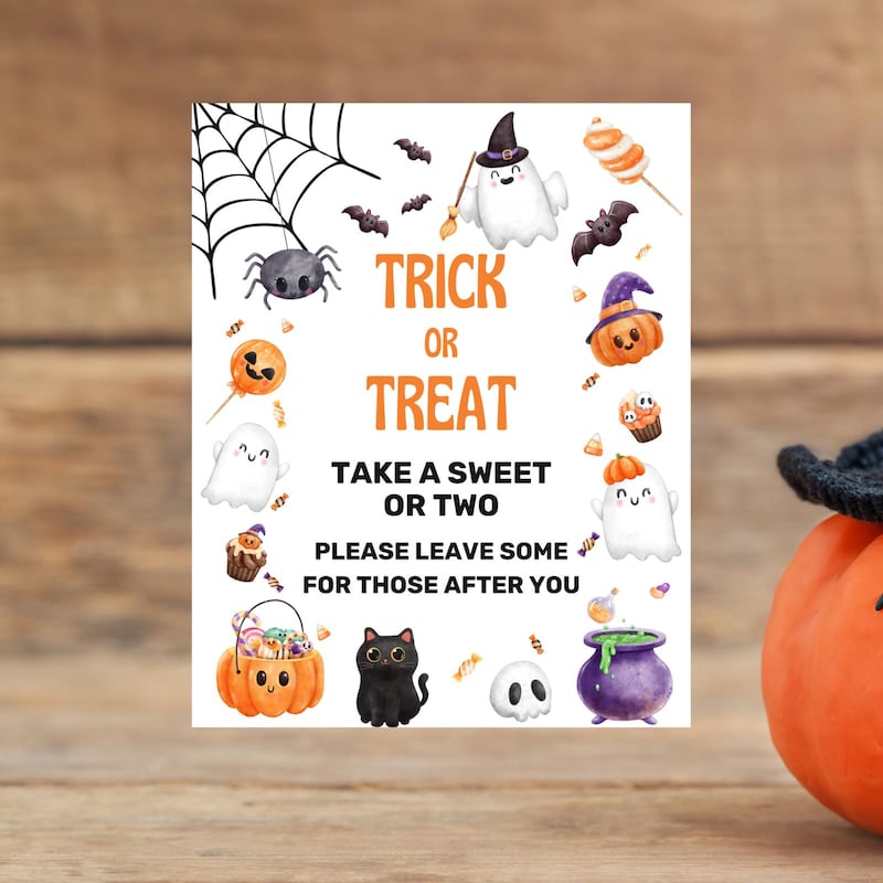 Candy Here Halloween Sign - Etsy