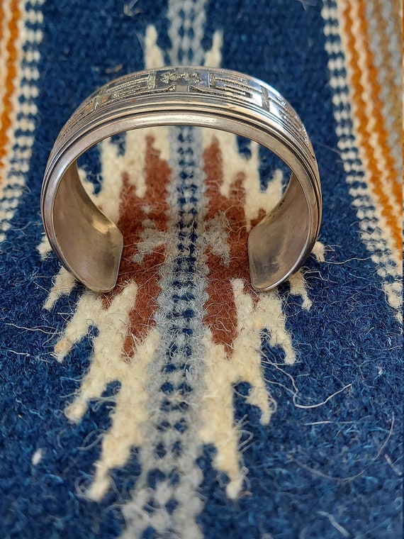 Vintage Navajo Thomas Singer Sterling Silver Cuff - Gem