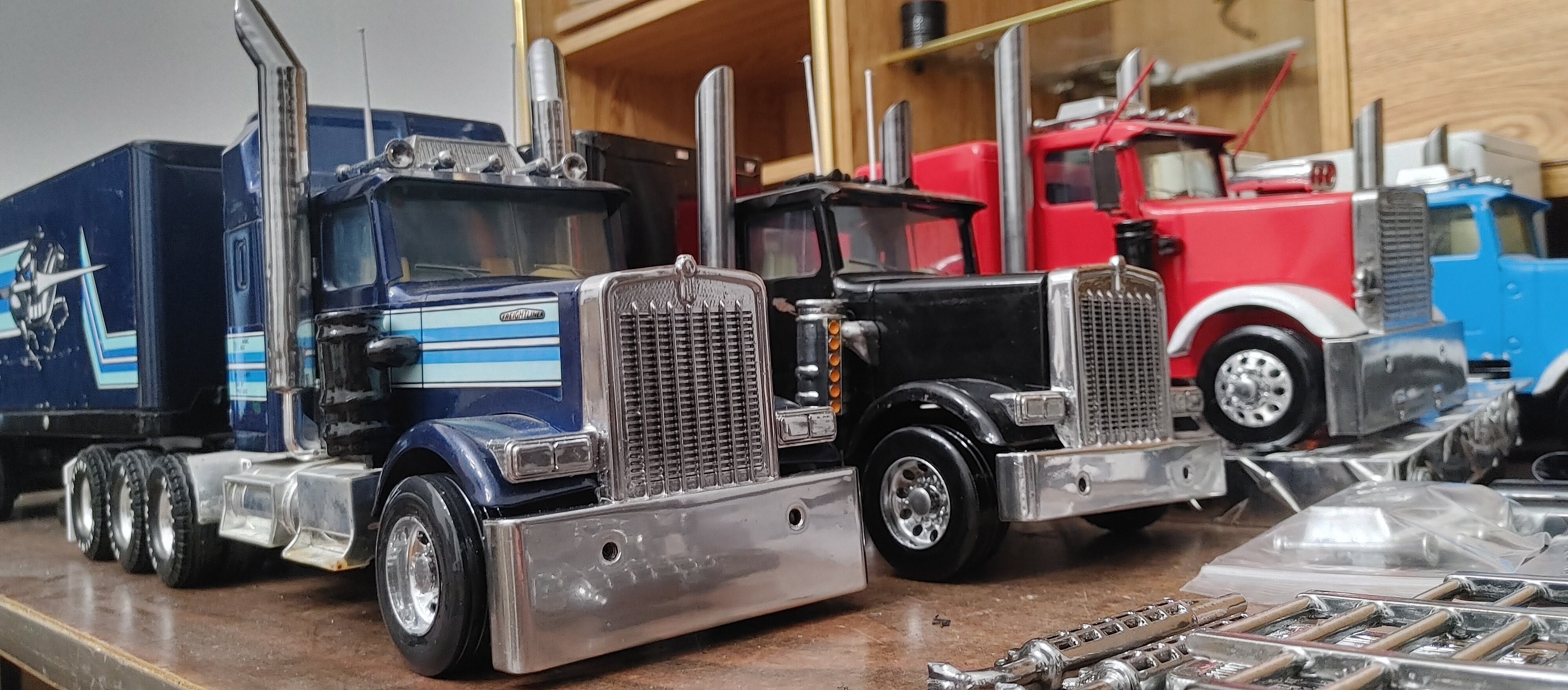 NYLINT Kenworth W900 Grill Original/custom [ SCALE: 1/18 ] - Etsy