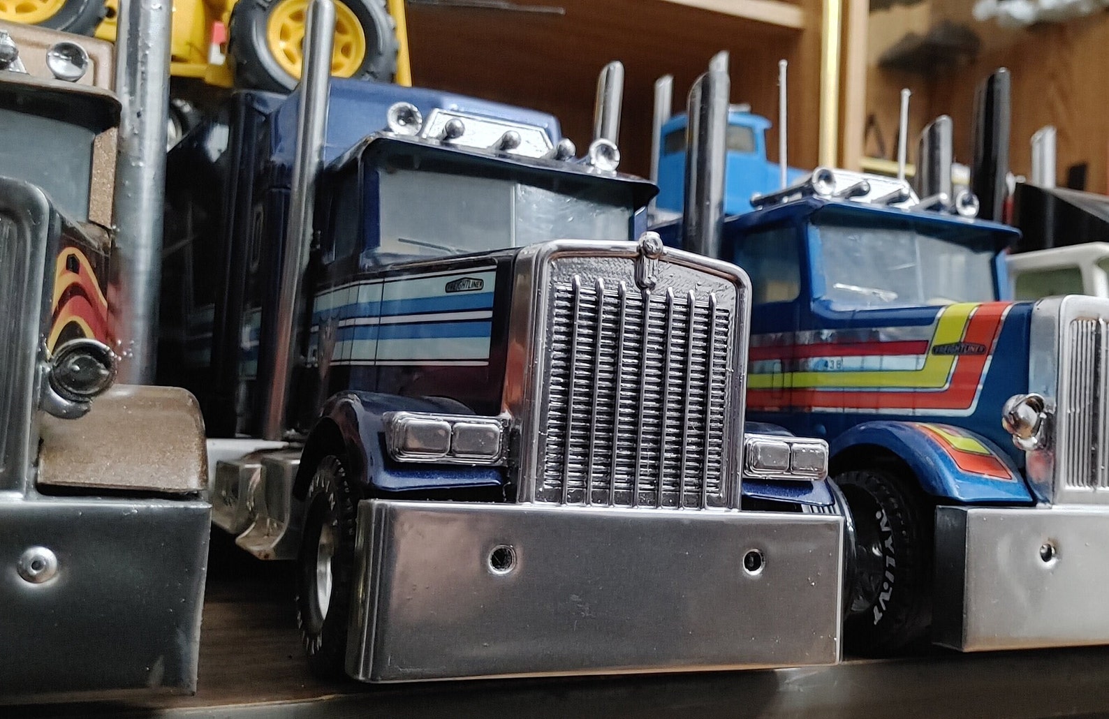 NYLINT Kenworth W900 Grill Original/custom [ SCALE: 1/18 ] - Etsy