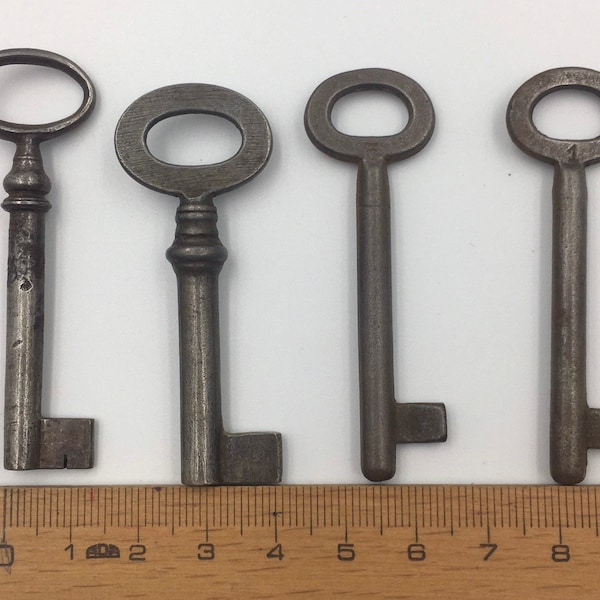 Vintage Skeleton Key - Etsy