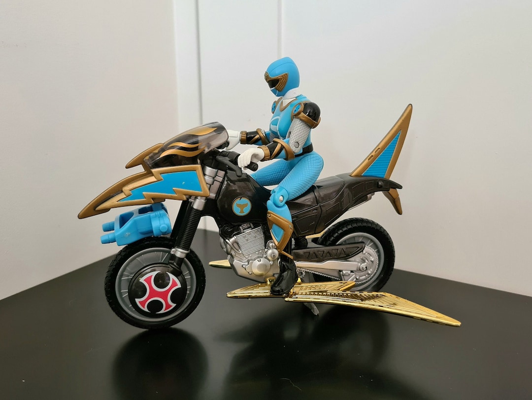 Vintage Power Rangers Ninja Storm Blue Wind Tsunami Cycle and Blue ...