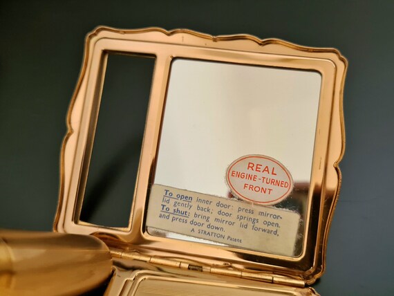 Vintage Stratton England Gold Tone Engine Turned Fron… - Gem