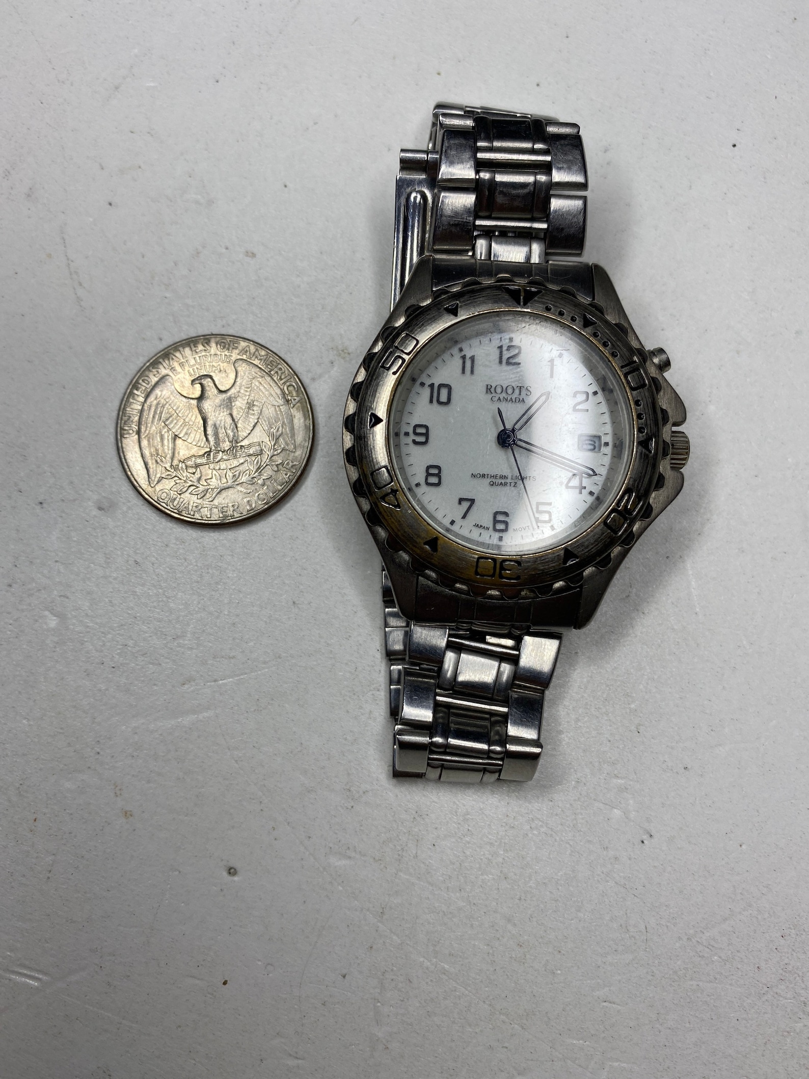 Vintage Roots Canada Stainless Steel Quartz Watch Japan Movement Day ...