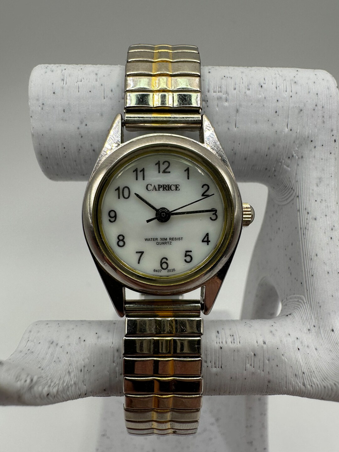 Vintage Caprice 25mm Ladies Silver Watch Quartz Stretch Bracelet Gift ...