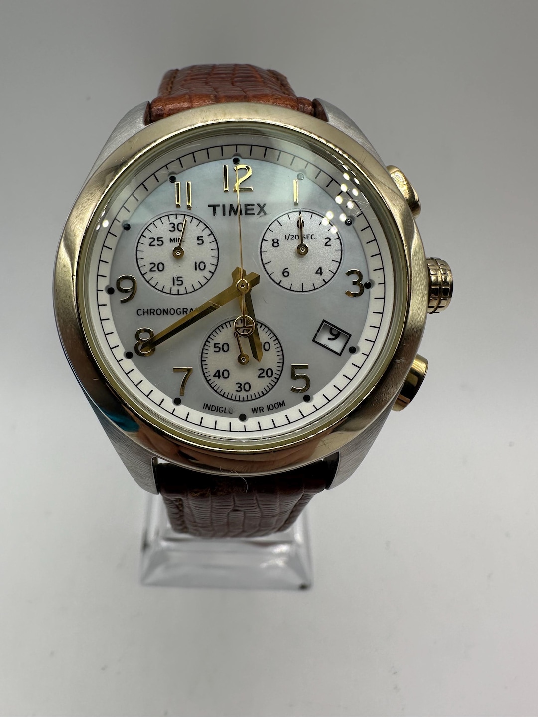 Timex T2m712 Vintage Ladies Chronograph Watch Mother of Pearl Dial ...