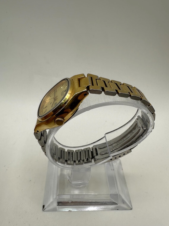 vintage Seiko 8523 ladies gold tone day date watch qu… - Gem