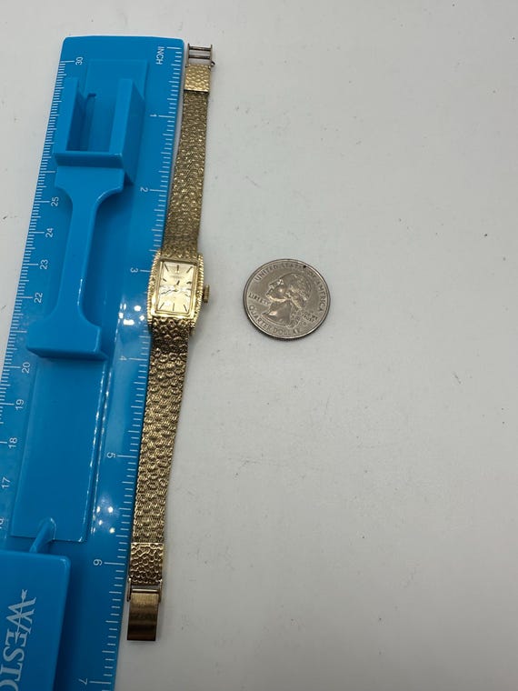 vintage Seiko gold tone hand mechanical wind ladies t… - Gem