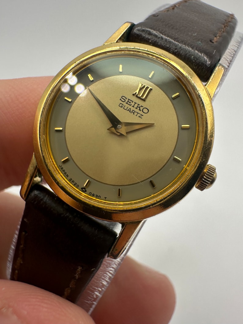 Vintage Seiko 2P20 RARE Ladies Gold Tone Small Dress Watch Gift Her ...