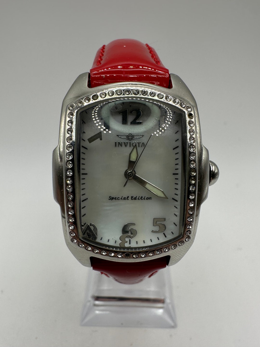 Vintage Invicta Lupah Silver Tank Watch Mother of Pearl Mop Dial Red ...