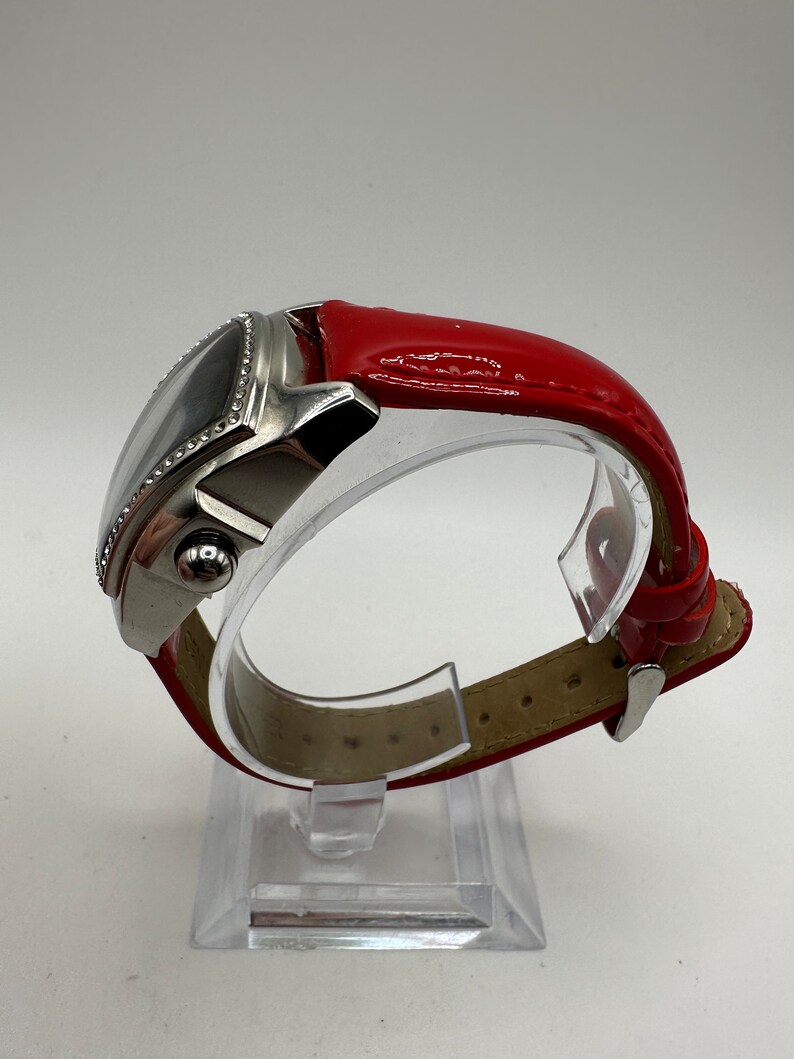 Vintage Invicta Lupah Silver Tank Watch Mother of Pearl Mop Dial Red ...
