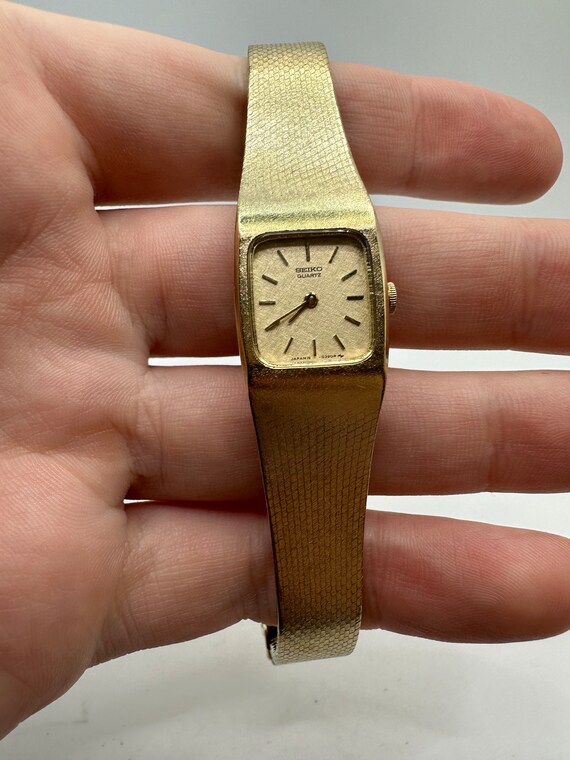 SEIKO RARE vintage 16-3269 gold tone tank Dress watch… - Gem
