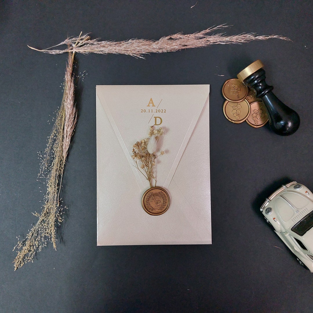 Gold Glitter Printed Matte Acrylic PVC Invitation Card With Translucent ...