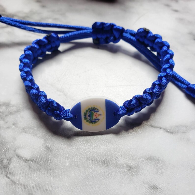 El Salvador Bracelet Macrame Bracelet Salvadorian Bracelet - Etsy