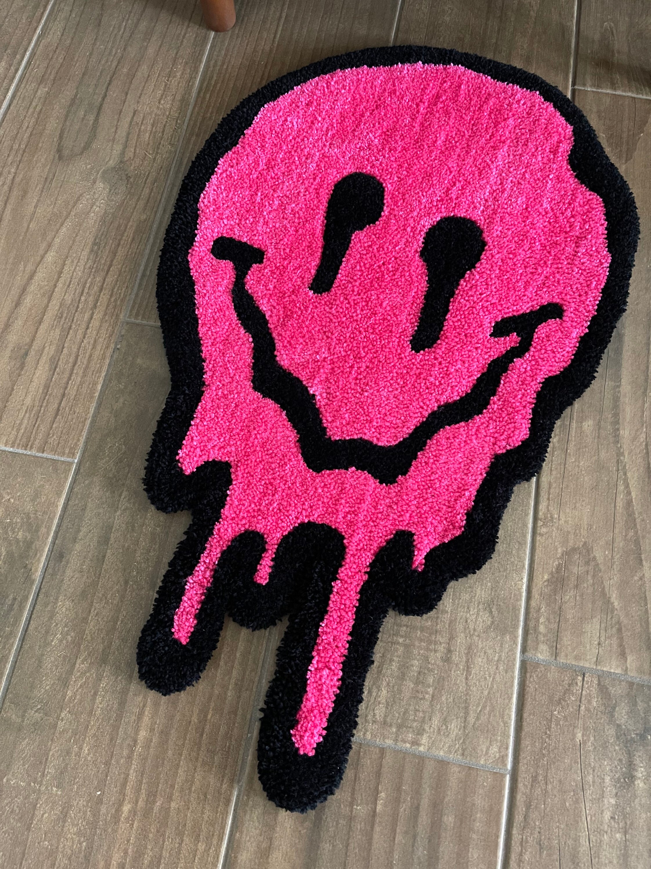 Trippy Pink Smiley Face Rug Handmade Tufted Rug for Bedroom - Etsy