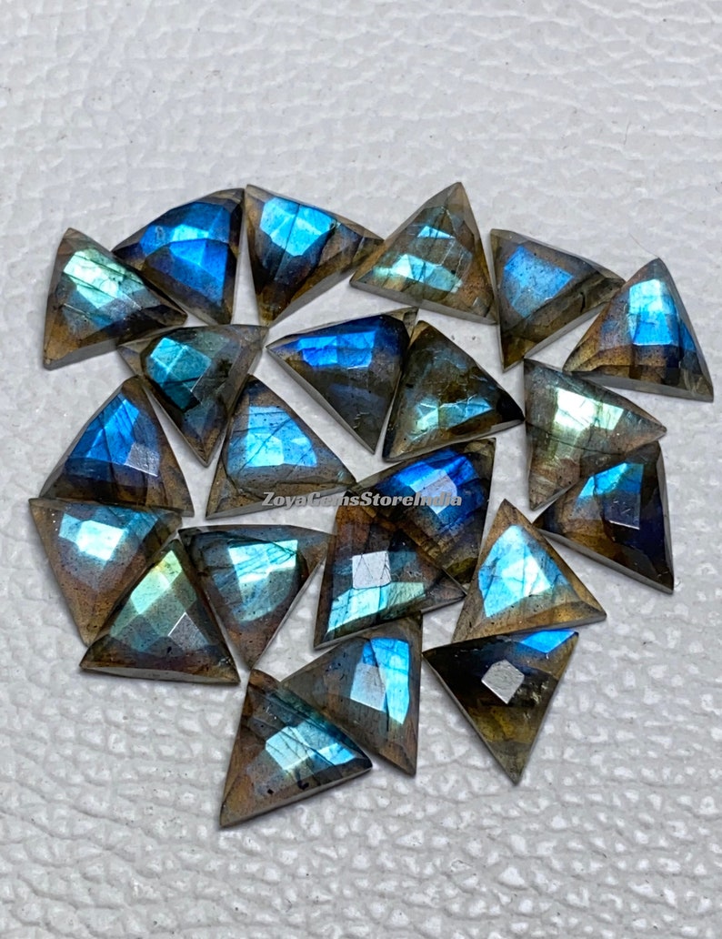 Blue Flash Labradorite Gemstone - Triangle Checker Cut, 8-25mm - Etsy