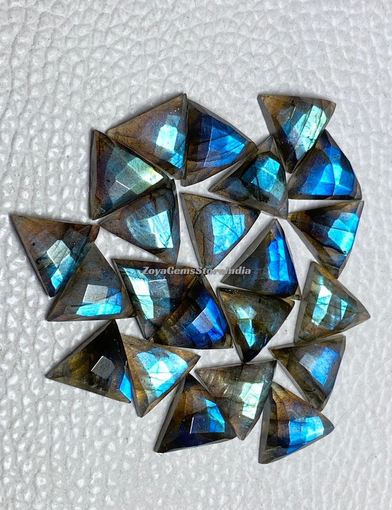 Blue Flash Labradorite Gemstone - Triangle Checker Cut, 8-25mm - Etsy