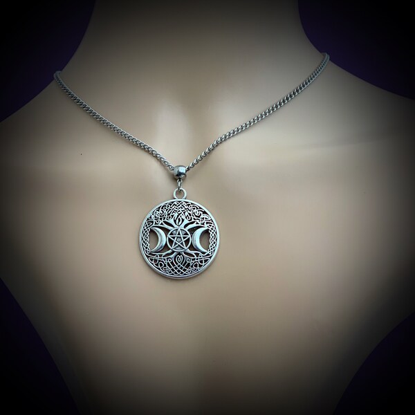 Triple Moon Necklace - Etsy UK