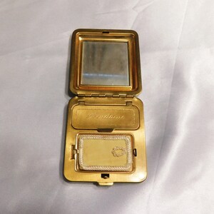 Emerald Green Mondaine Compact With Seven White Stones - Etsy