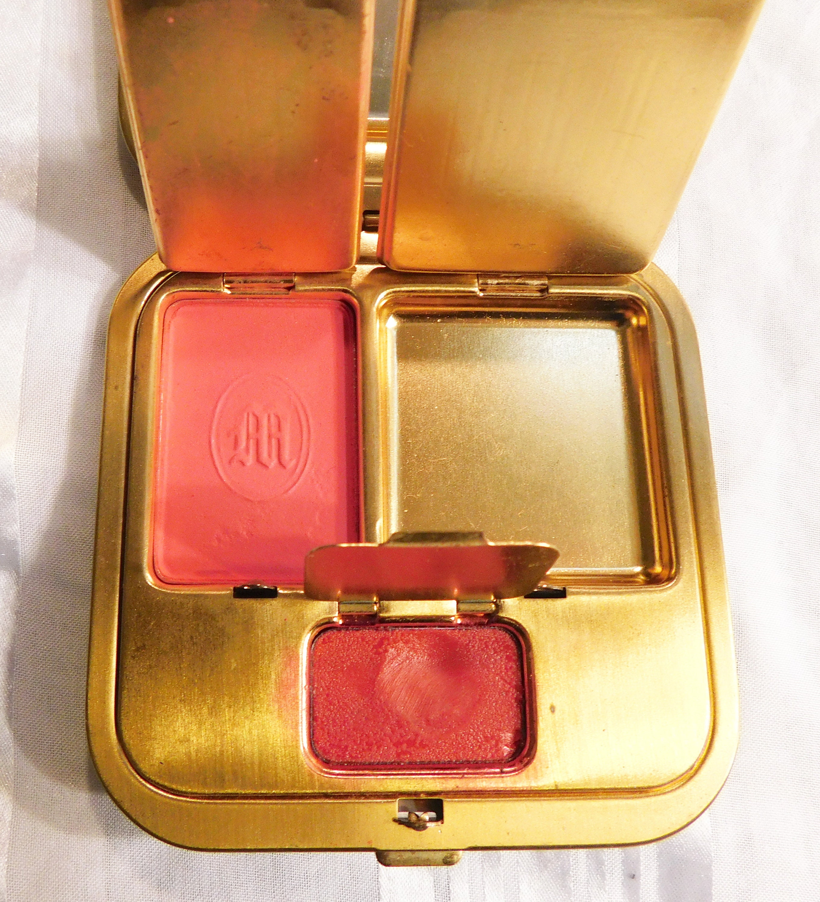 Cream Mondaine Compact - Etsy