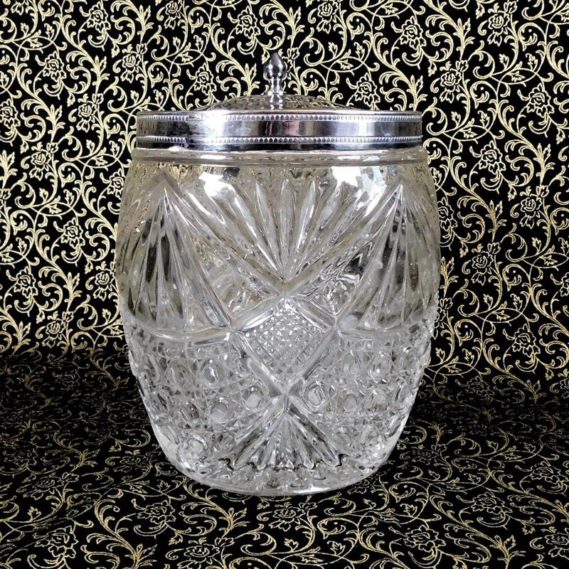 Glass Biscuit Jar - Etsy