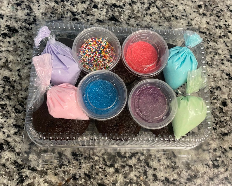 Cupcakes / Decorate Your Own / Cupcake Party / Desserts / Diy / Treats ...