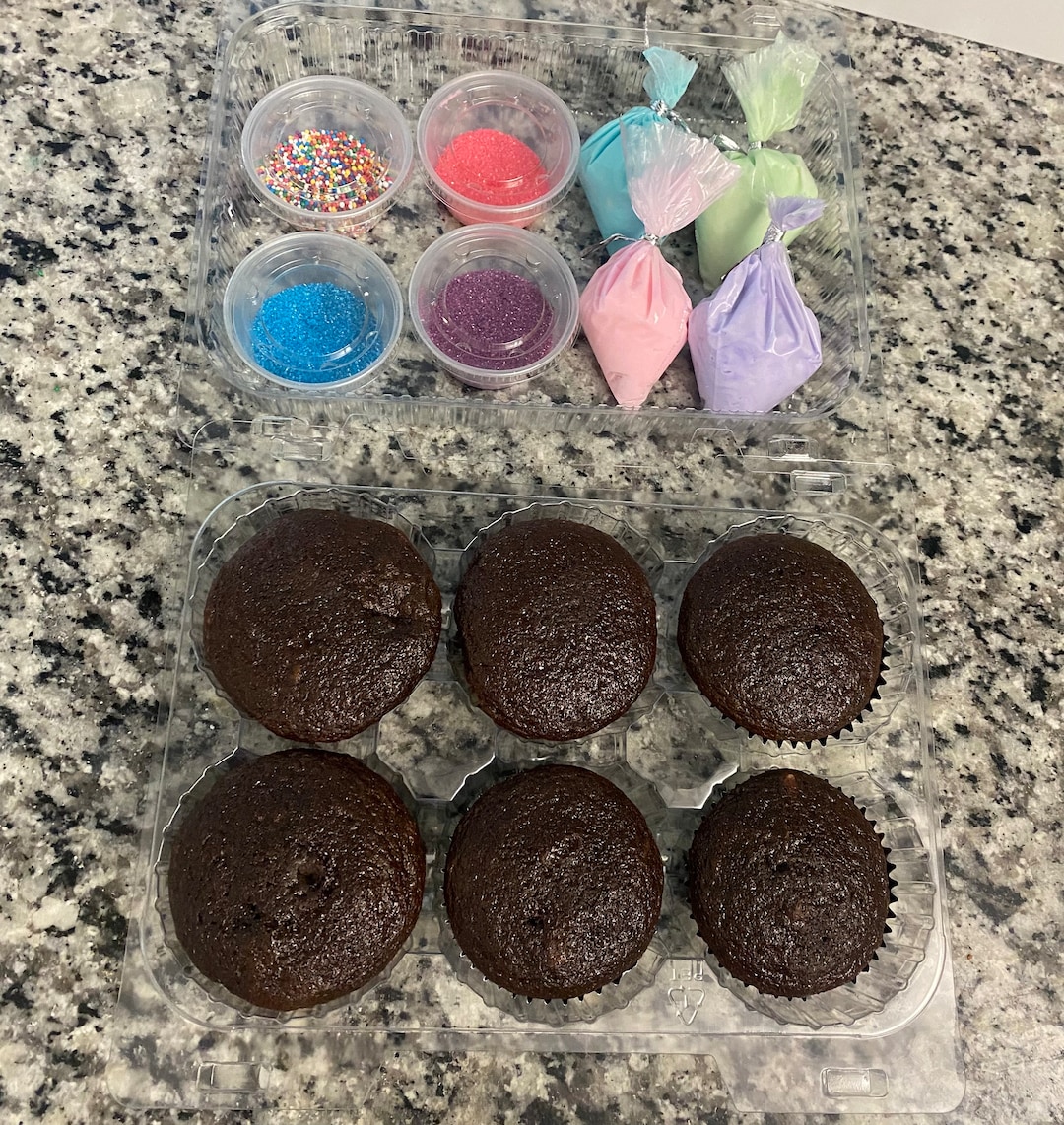 Cupcakes / Decorate Your Own / Cupcake Party / Desserts / Diy / Treats ...