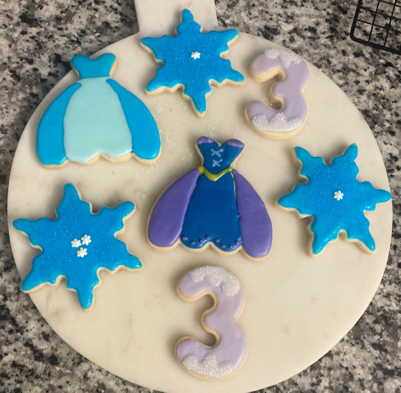 Decorated Cookies / Sugar Cookies / Birthday / Royal Icing Cookies - Etsy