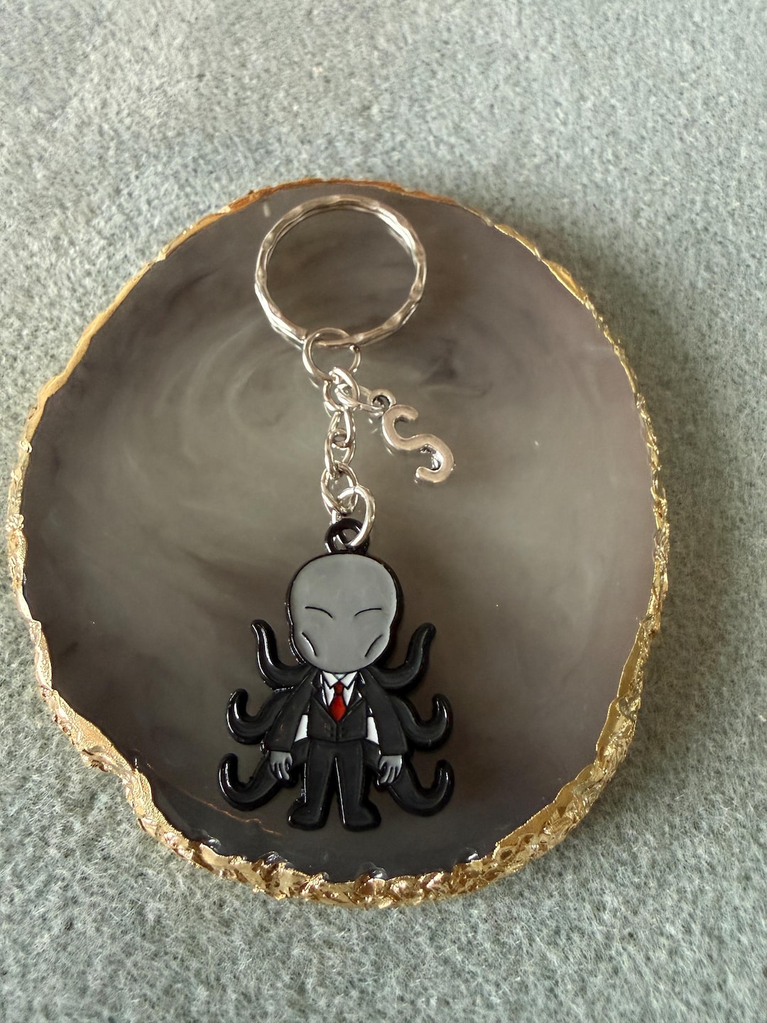 Slenderman, Slender Man, Slendy Enamel Keyring With Character Initial ...
