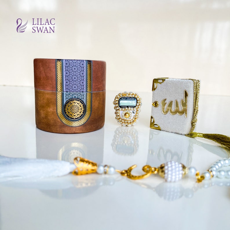 Luxury Islamic Gift Set Custom Mini Quran and Rosary Black, Quran Gifts ...