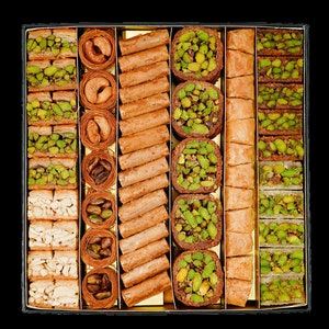 1kg/2.2lbs Award Winning Arabic Sweets, Baklava Assortment, Eid Ramadan ...