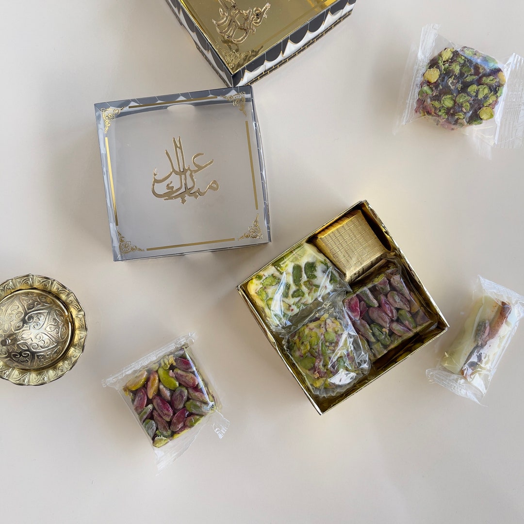 Personalized Luxury Fresh Arabic Sweets Box Set for Guests, Hajj Sweets ...
