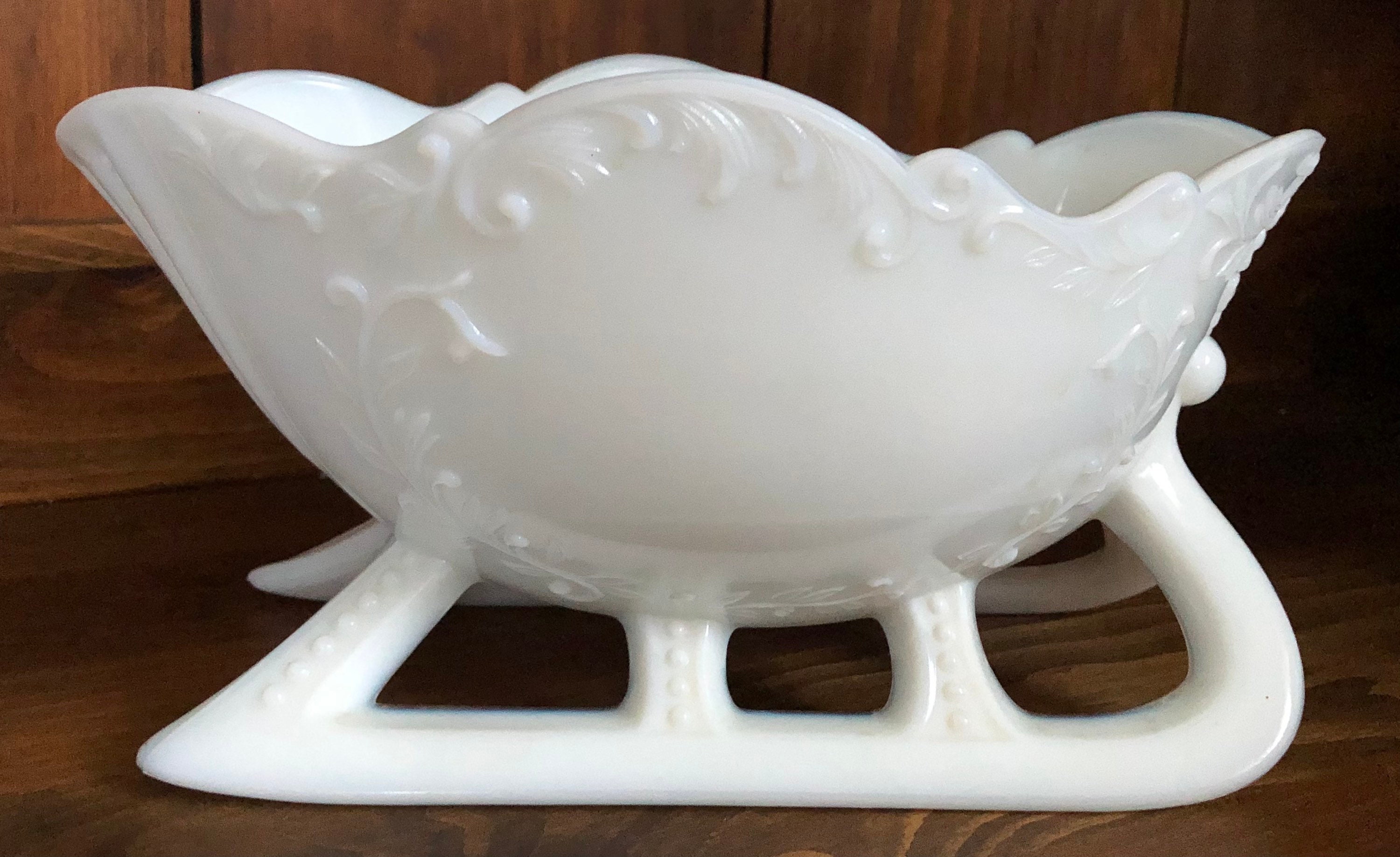 Vintage Milk Glass Sleigh - RARE - Etsy