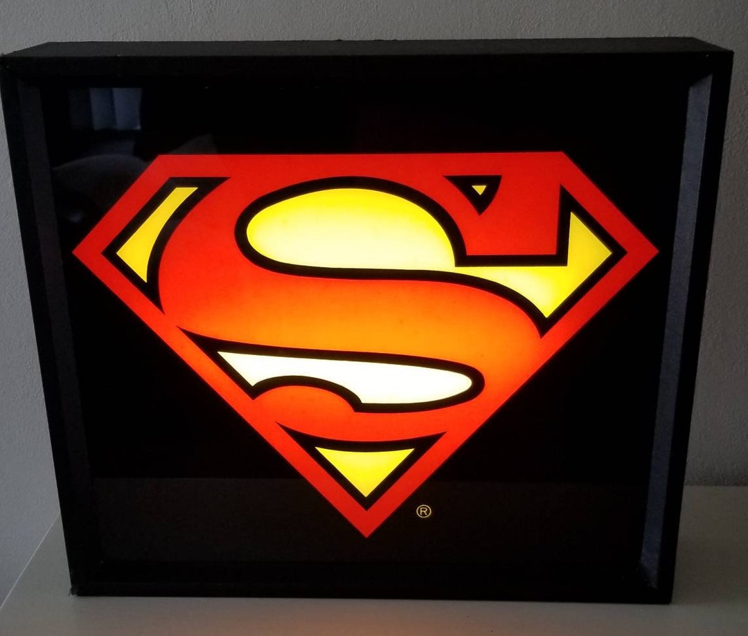 Vintage Box Light Iconic Superman Comic Book Dealer 1970s/80s Light up ...