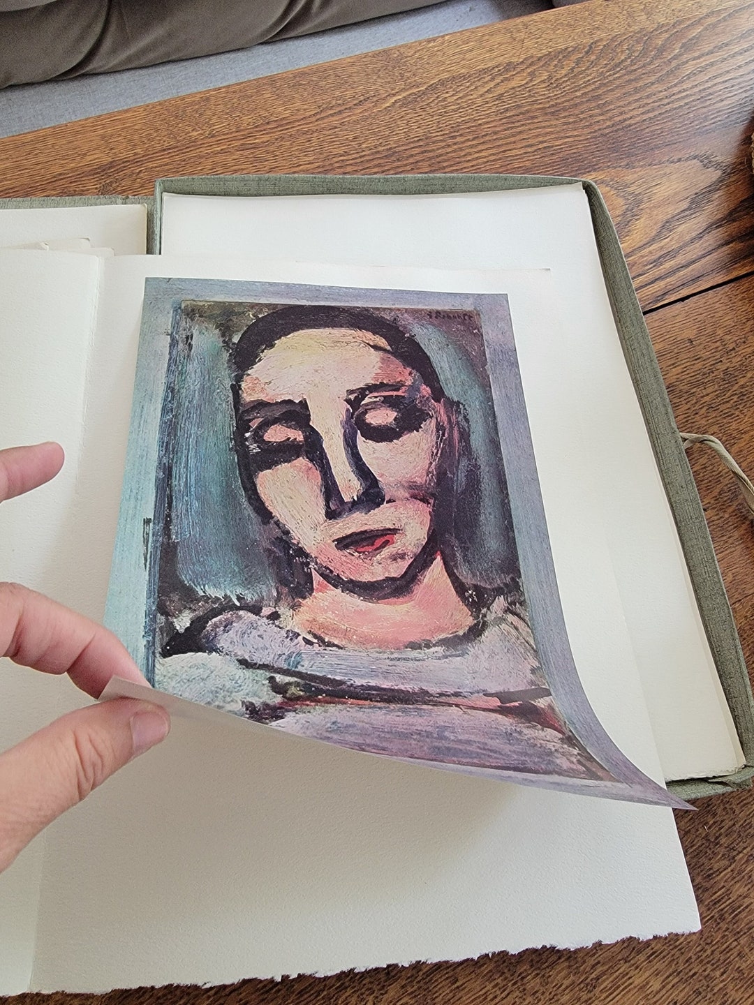 SOLD!! Vintage Art - Boxed Collection of 12 Individual Pull Out Art ...