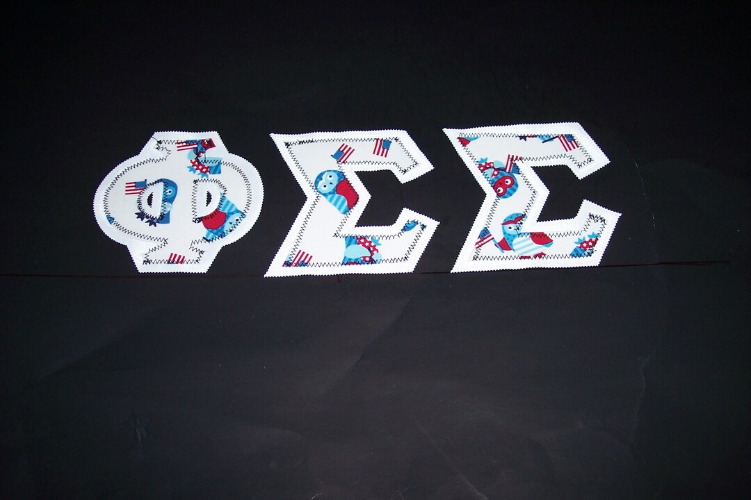 Phi Sigma Sigma Shirt -- Owls & Flags on White Twill - Etsy