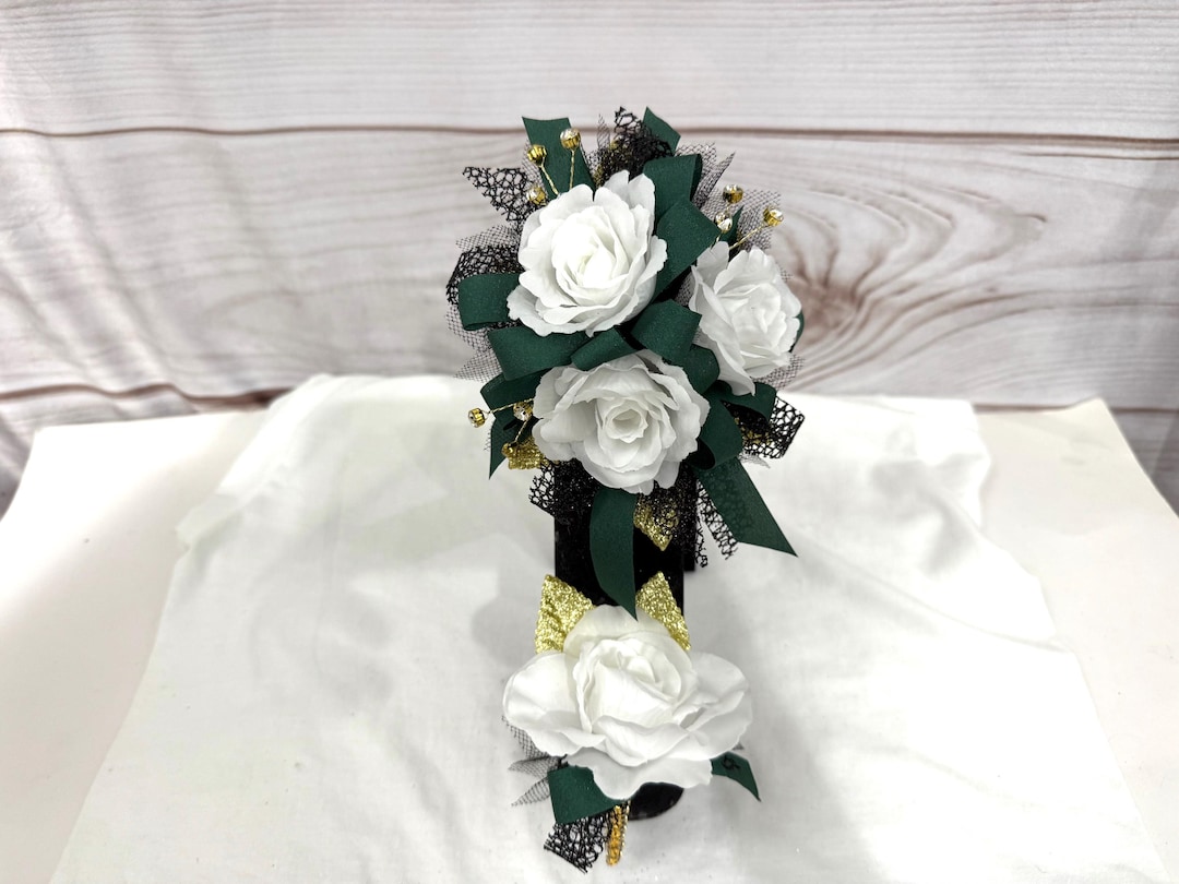 Forest Green and Gold Wrist Corsage for Prom, Corsage and Boutonniere ...