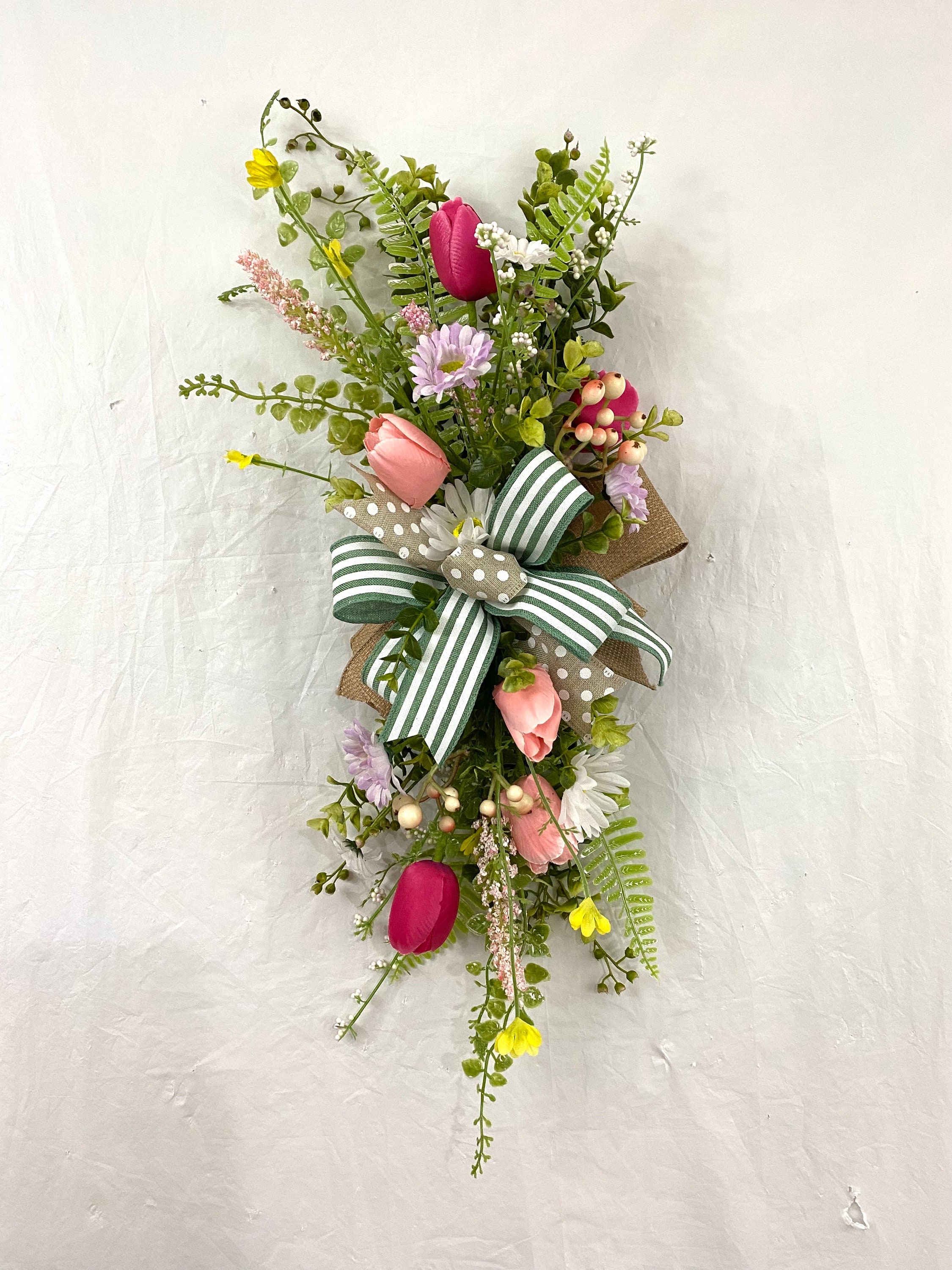 Tulip Lantern Swag for Spring Spring Lantern Swag With - Etsy