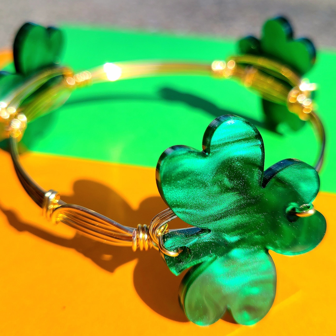 Shamrock Bangle, St. Patrick's Day Bracelet - Etsy