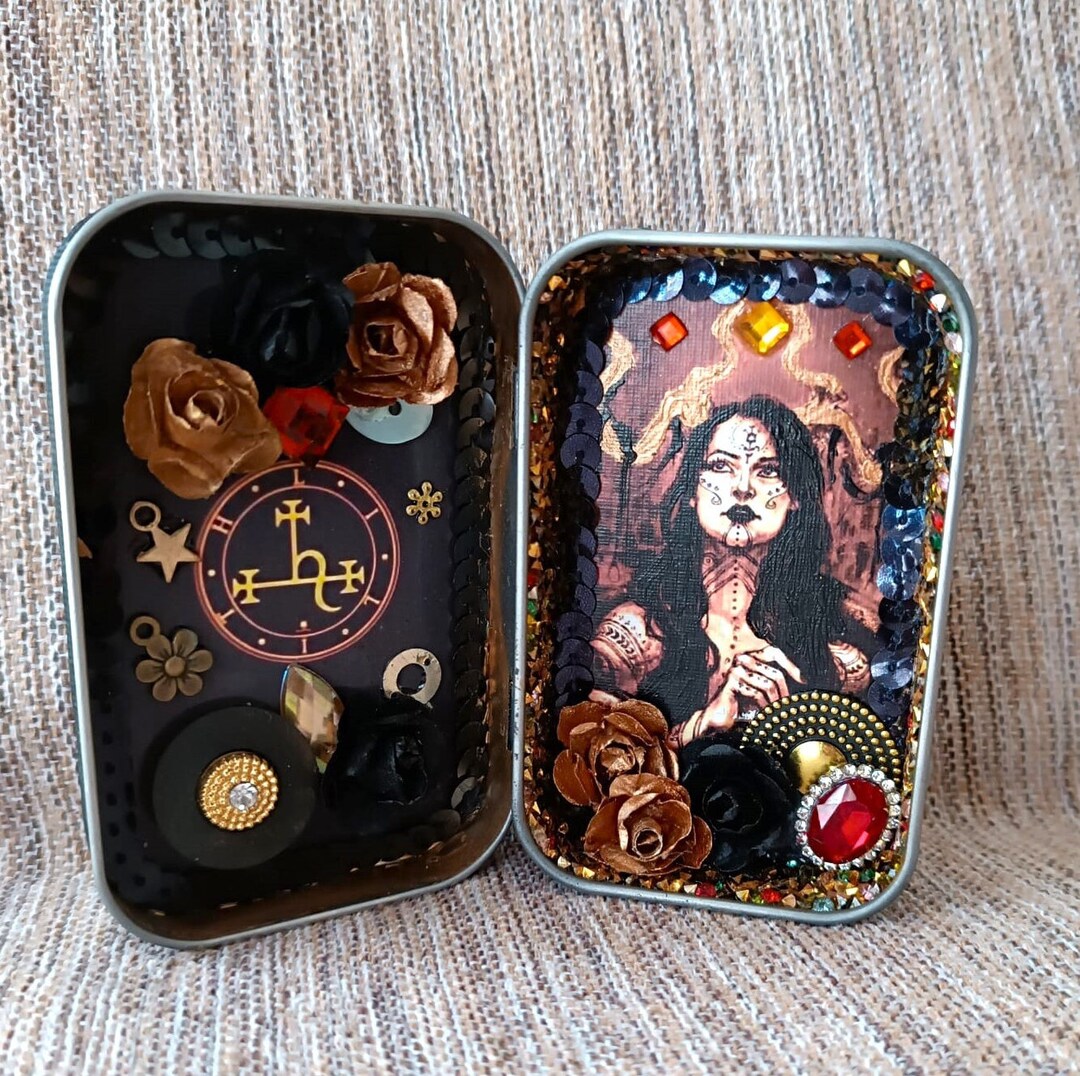 Travel Altar, Goddess Lilith Pocket Shrine, Niche, Altoid Tin Decor ...