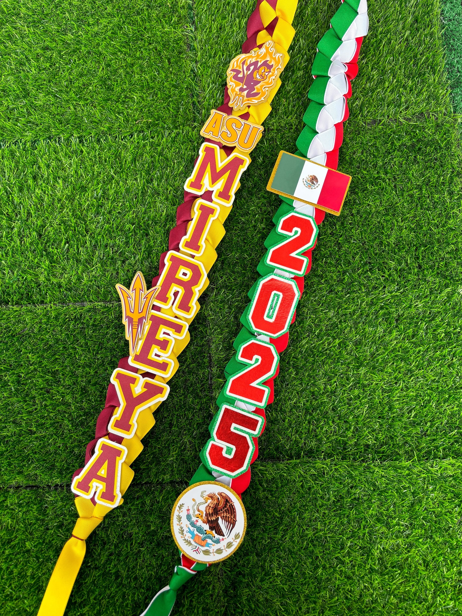 College /university Graduate Leis/ Class of 2026/ Graduation Gift ...