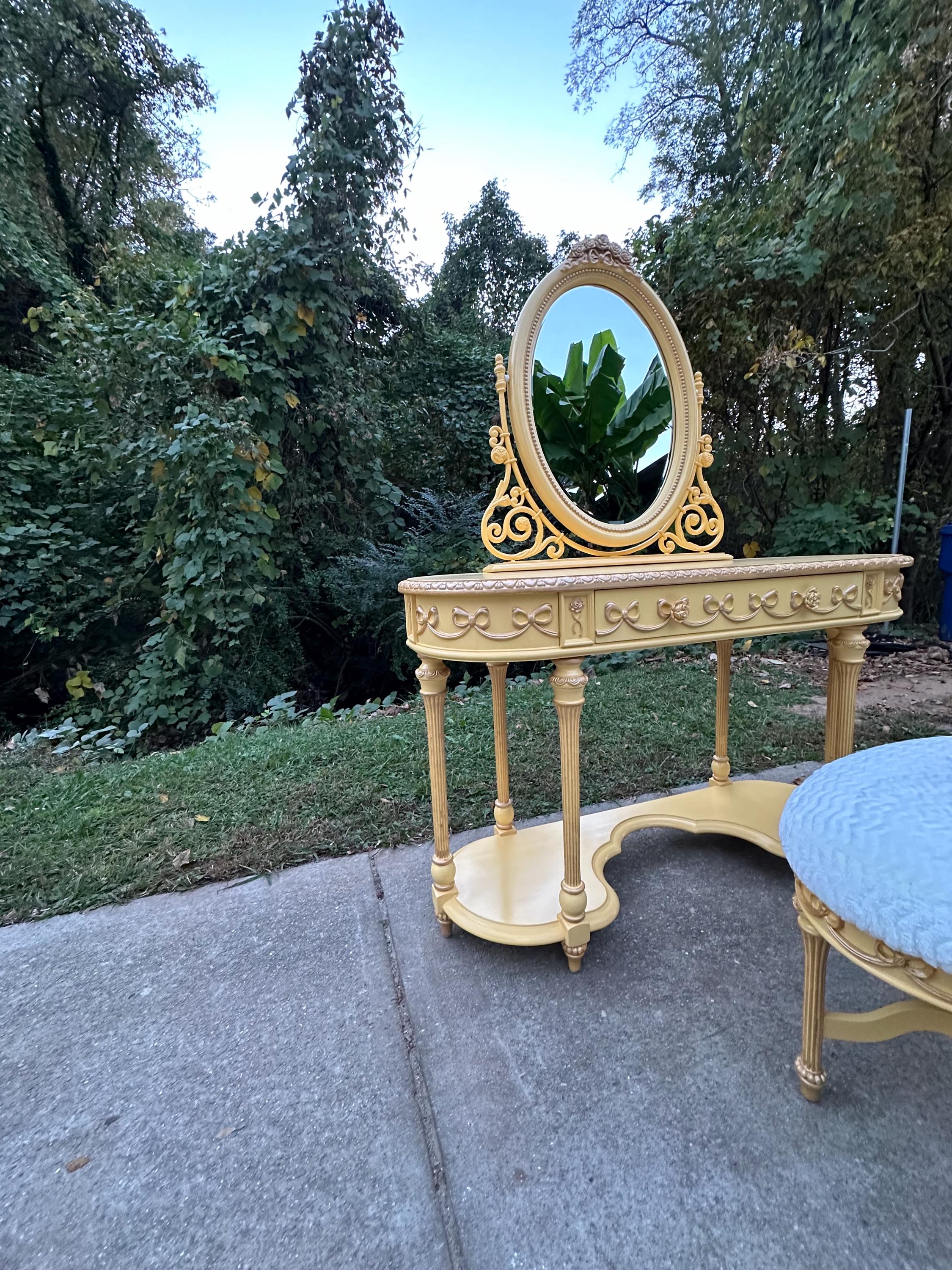 Disney Princess Vanity With Mirror - Etsy