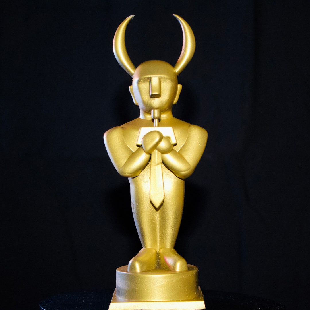 Earthbound Mani Mani Statue Large Variation - Etsy