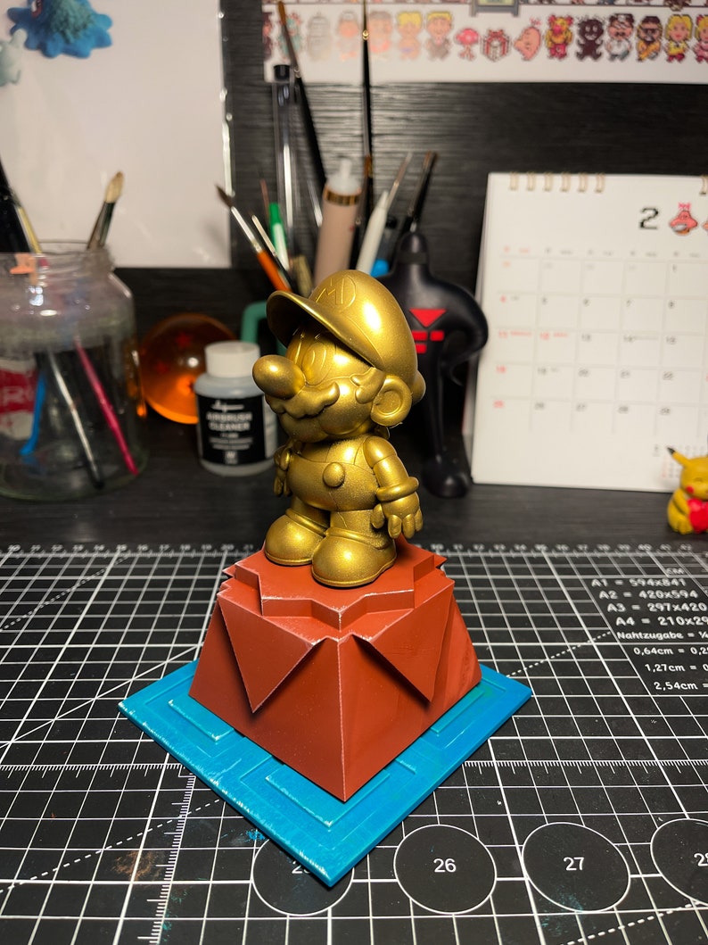 SMRPG Golden Valentina Statue - Etsy