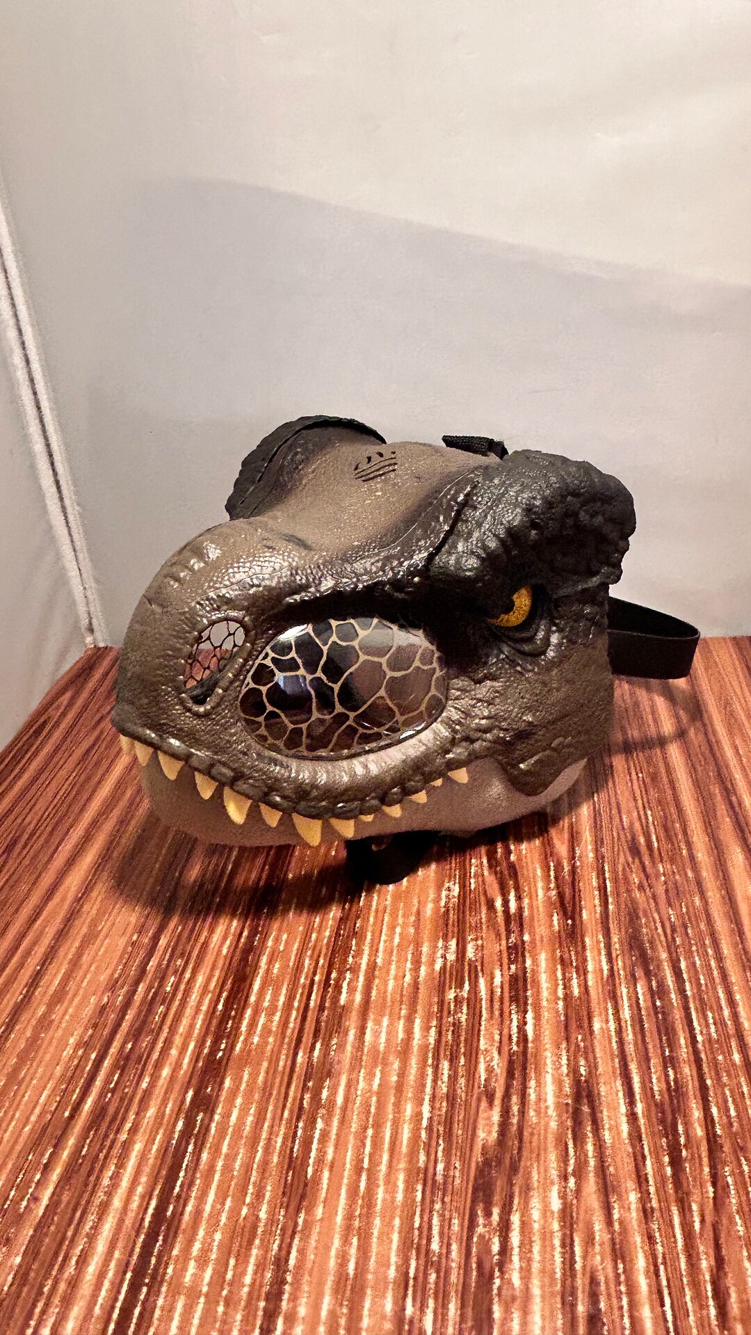 Jurassic World Mask Chomp N Roar Tyrannosaurus Rex Dominion Mattel ...