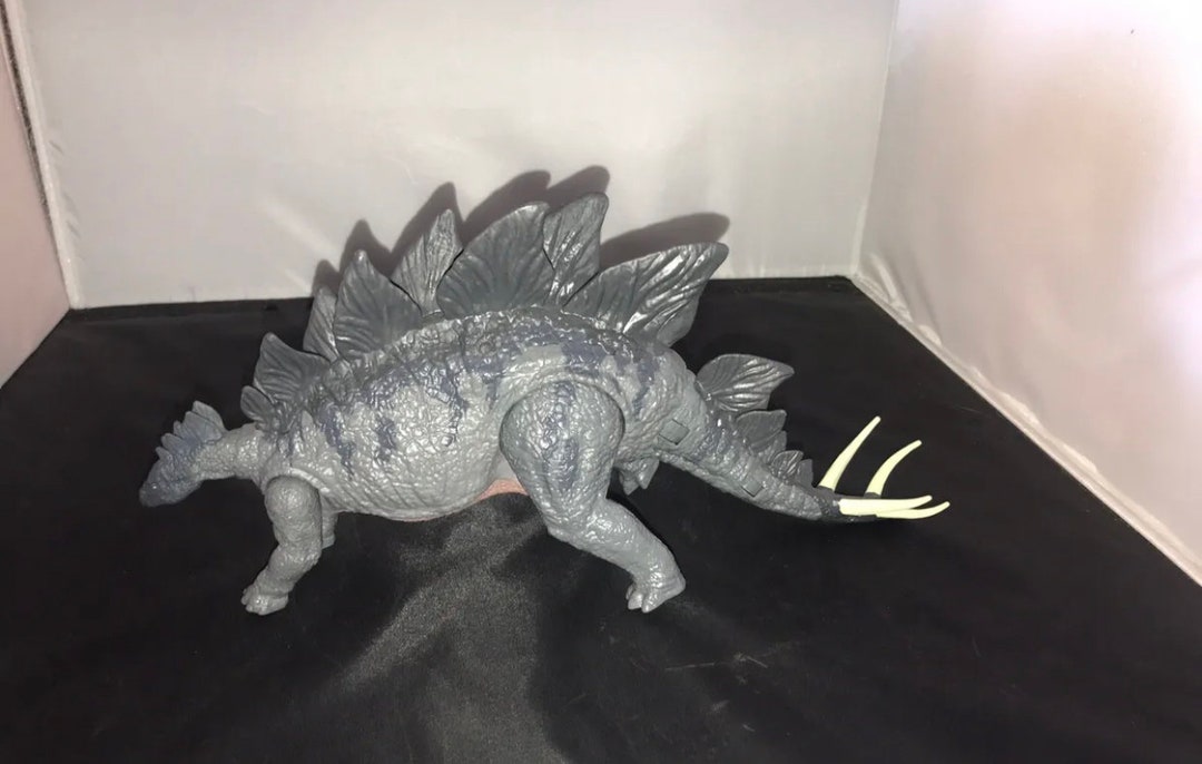 2017 Jurassic World Stegosaurus Dinosaur Figure Action Attack JW ...