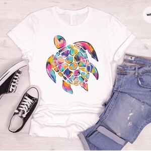 Trendy Turtle Shirt, Sea Turtle Graphic Tees, Sea Animals Gifts, Oceans ...