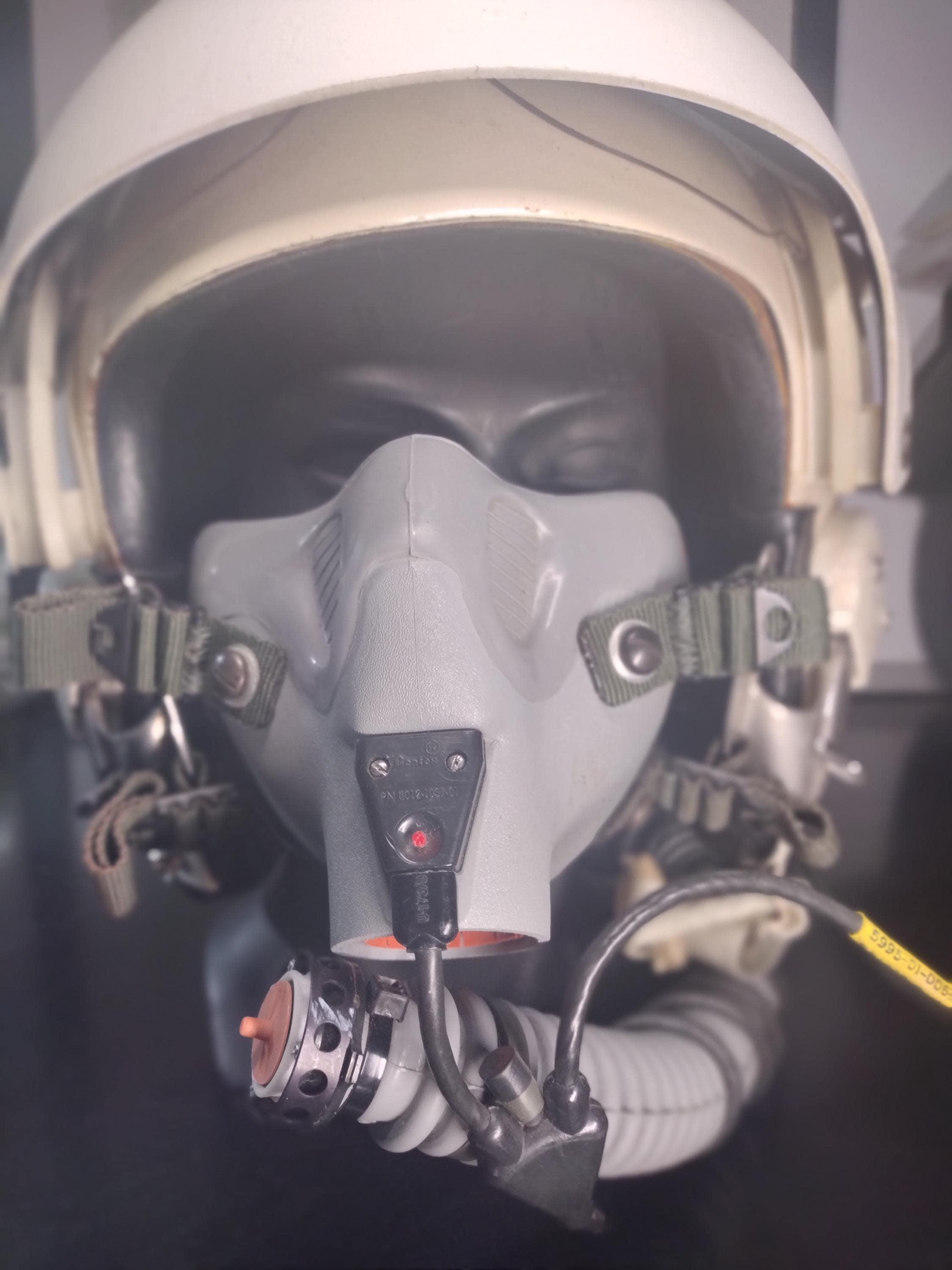 Genuine US Military Pilot Helmet With Oxygen Mask (HGU-26) - Etsy
